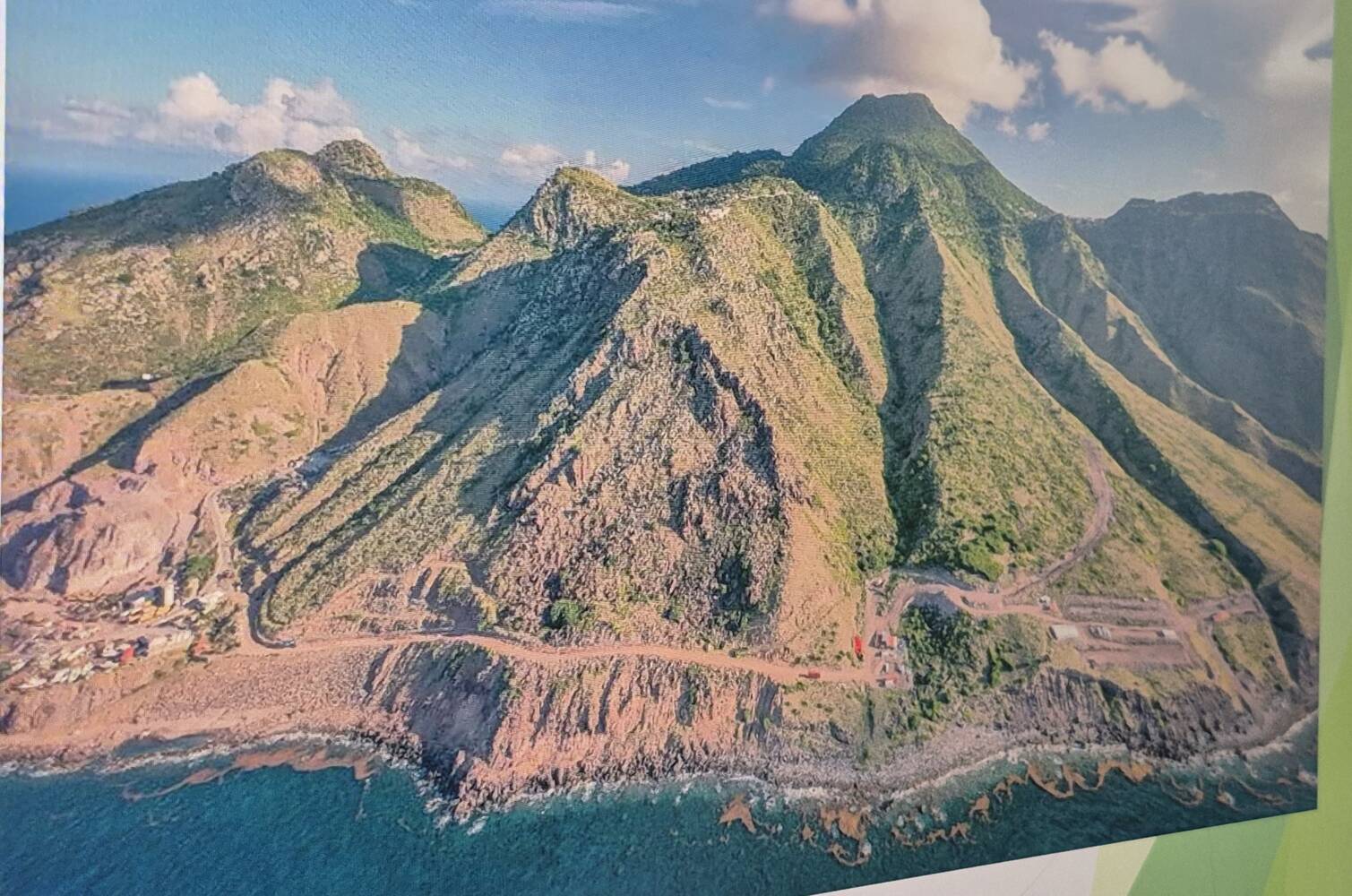 Steady progress at Saba’s highly anticipated Black Rocks Harbor ...